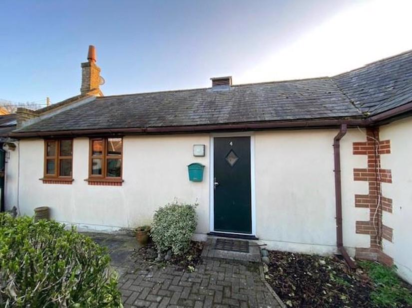 Fawkham, Longfield, Kent - Sealeys Estate Agents Limited t/a Sealeys ...