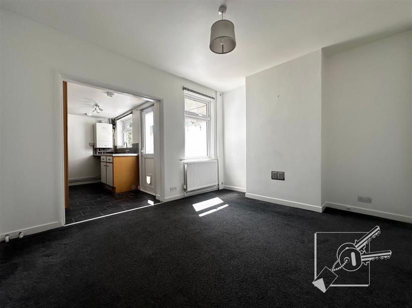 Dover Road, Northfleet, Gravesend - Sealeys Estate Agents Limited t/a Sealeys Walker Jarvis ...